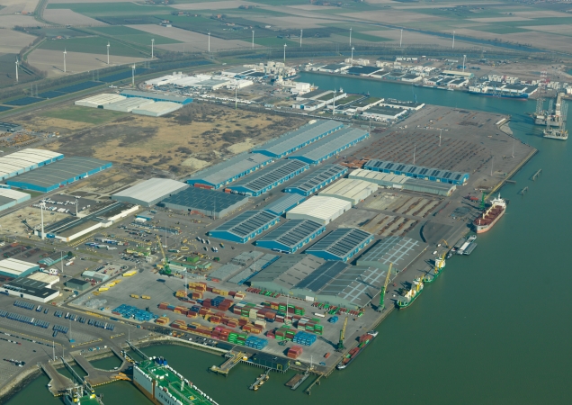 Your logistics in good hands | Verbrugge International